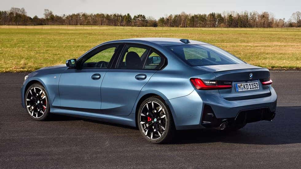 The New 2026 BMW 3 Series | BMW of Milwaukee North | Glendale, WI