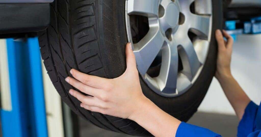 The Hidden Dangers of Overinflating Your Land Rover Tires | Land Rover ...